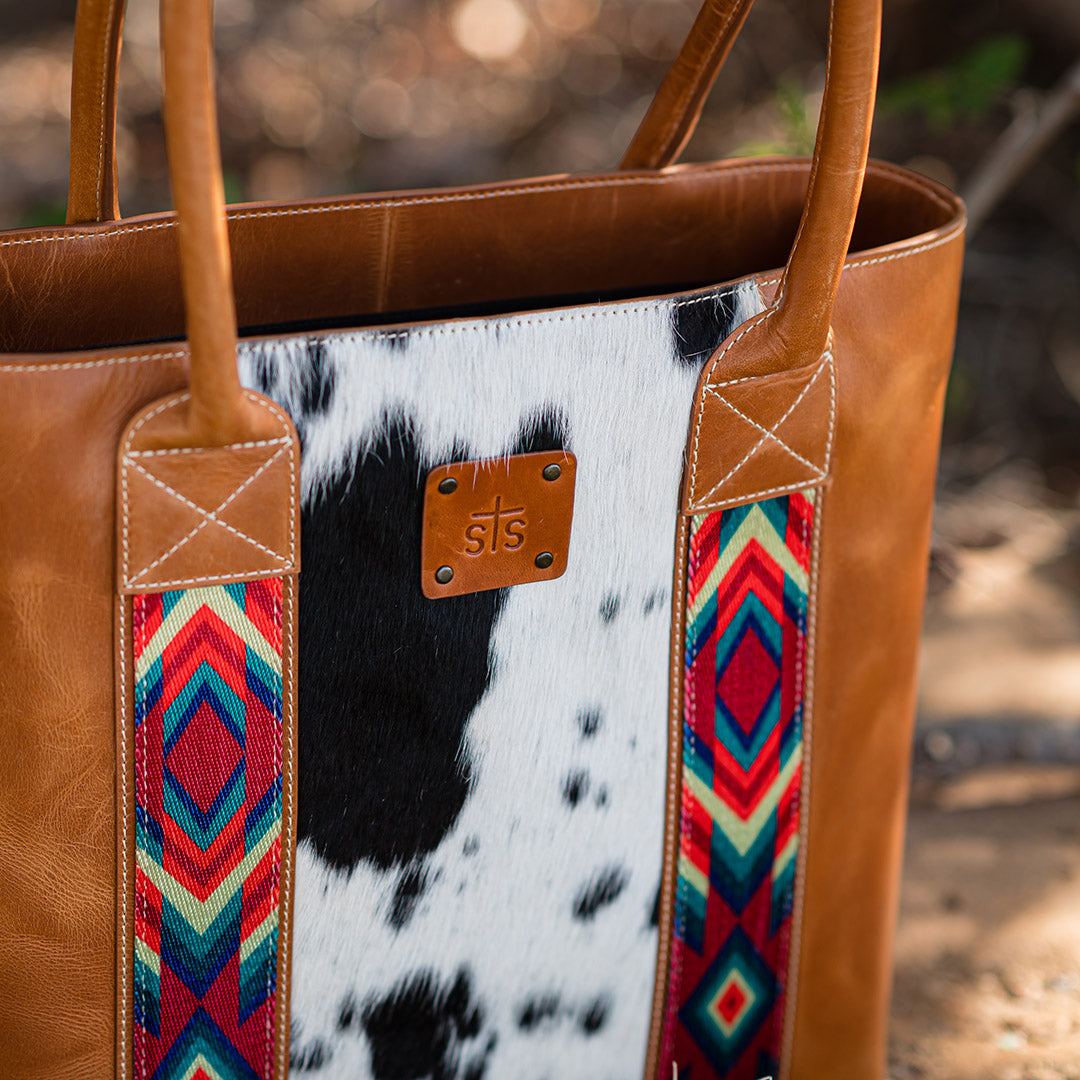 Cowhide Basic Bliss Tote - STS Ranchwear